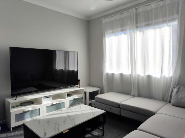 Griffin Family Stay 4br New Home - Redcliffe