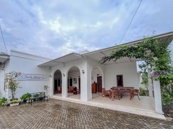 Reddoorz Syariah Near Amikom Purwokerto - Banyumas