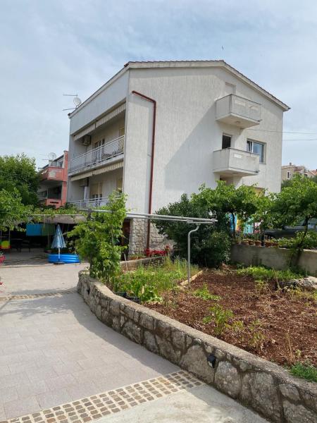 Apartment Drago For 4-5 Persons - Punat