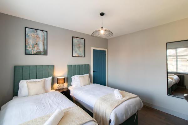 Large 3-bed House Perfect For Groups Sleeps 6 - Newcastle upon Tyne