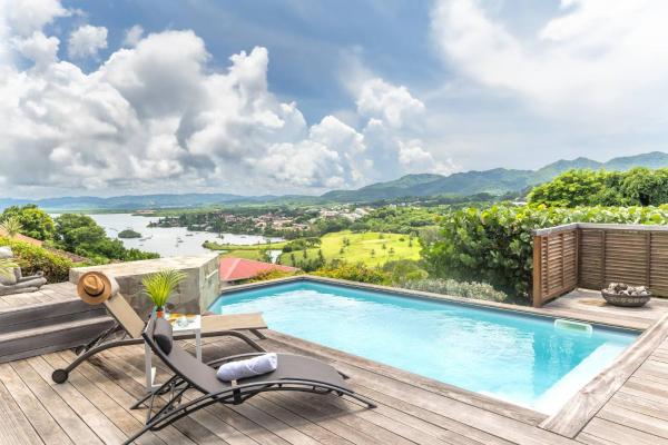 Villa Les Esperides, Grand Standing Vue Mer & Golf, Proche Plage - Les Anses-d'Arlet