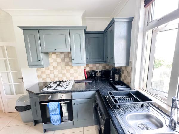 11 Guests - 6min Drive To The Wembley Stadium - Watford