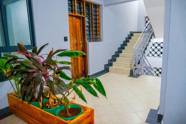 Tumi Cushy Home - Diani Beach
