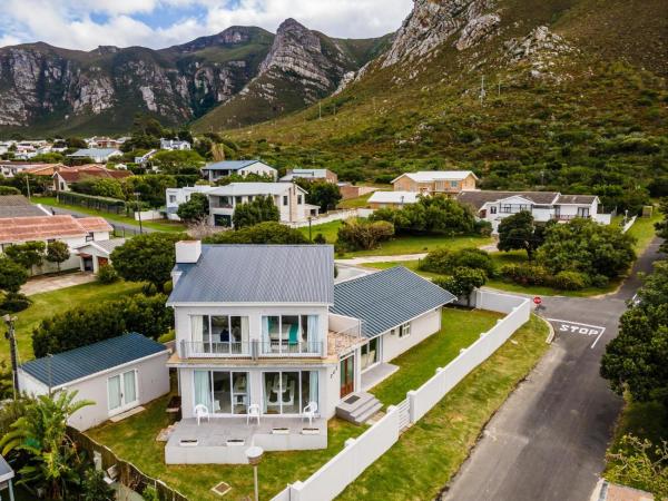 Nest Egg Holiday Home Voëlklip - Hermanus