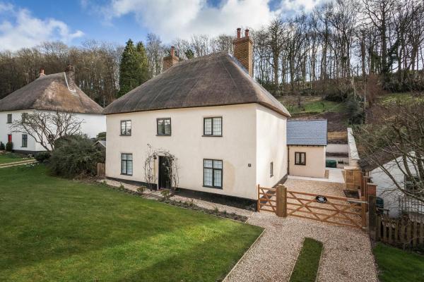 Three Little Pigs Luxury Cottage - Blandford Forum