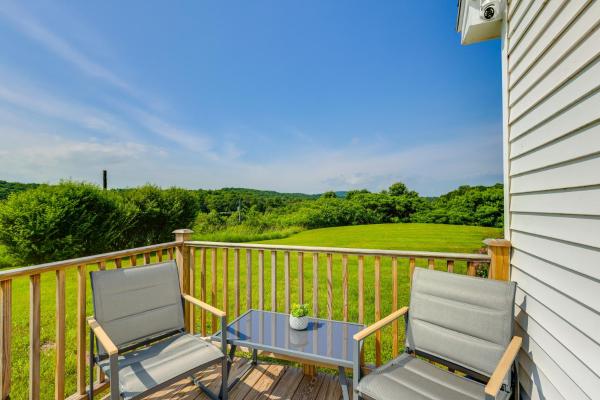 4 Mi To Dtwn Granville Family Home With Deck! - Granville, NY