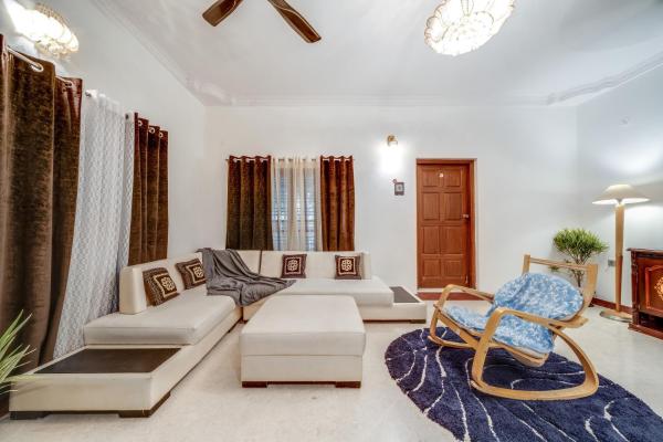 Magnum Opus Villa With Private Theater By Spacez - Bangalore
