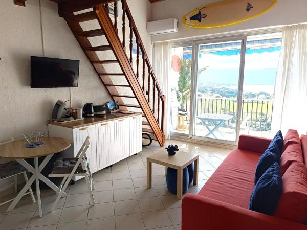 Embarquement Au Marine Du Soleil - Saint-Florent