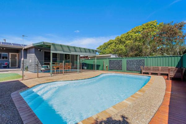 Windang Beach Retreat - Wollongong