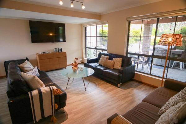 Encounter Bay Family Retreat - Victor Harbor