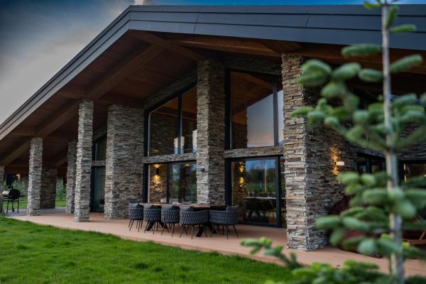 Hypnotic Thermal Villas With Private Spa - Beliza