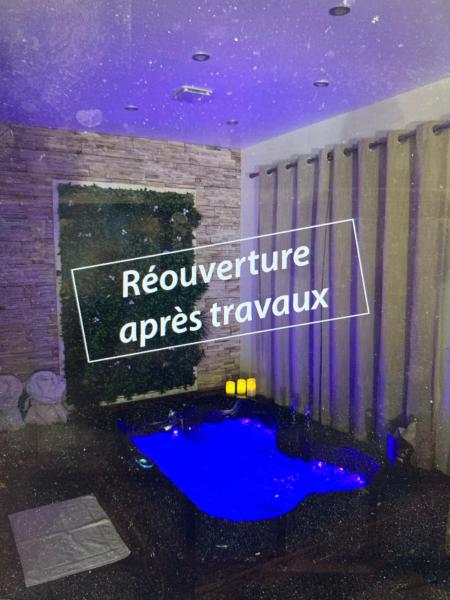Chambre Romantique Avec Jacuzzi Privée - Villeparisis