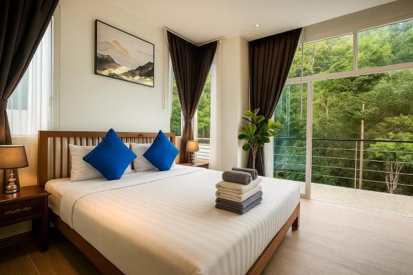 Grand Kamala Falls -