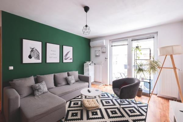 Cozy & Colorful Downtown Escape - Budapest