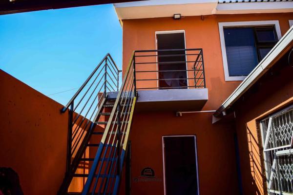 Tp Guesthouse - Soweto