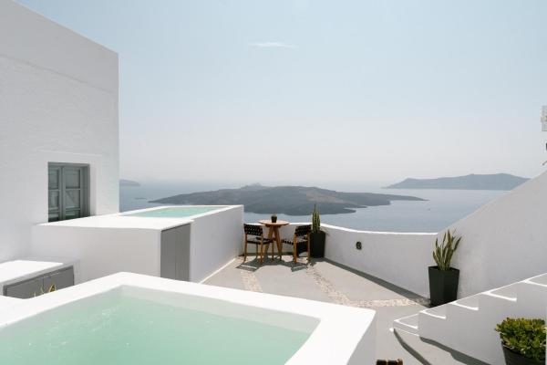 Noni Studios - Santorini