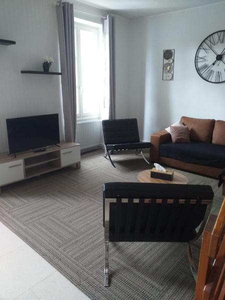 Tres Bel Appartement Face Au Chateau 2 Ch 4 Pers - Sedan