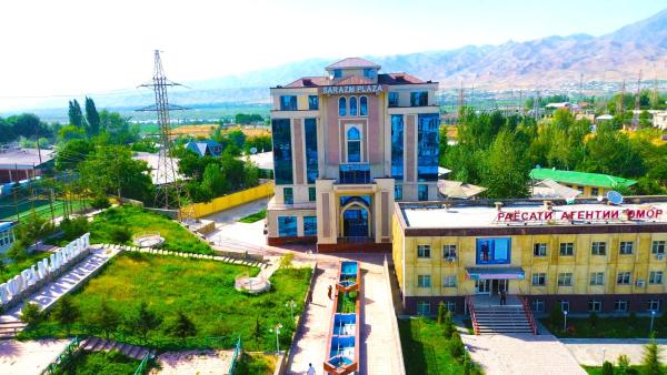 Sarazm Plaza - Tadžikistan