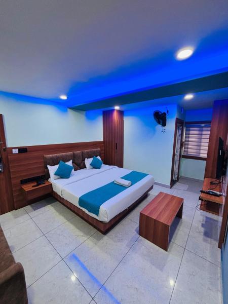 Marine Plaza Hotels - Kochi