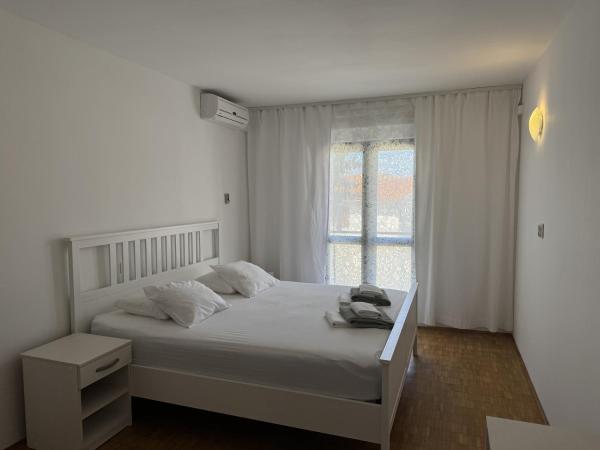 Apartment Retro - Podgora