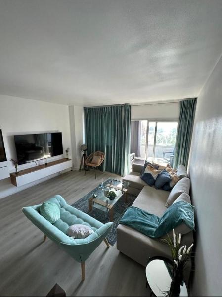 Magnifique T3 Duplex Corniche - Cassis
