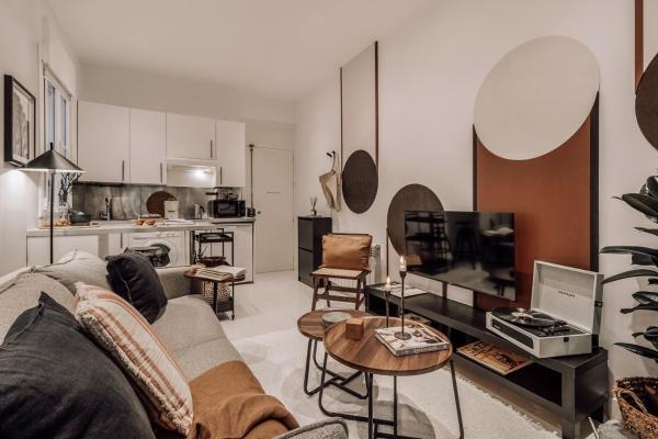 Zirve - 1 Bedroom In Ríos Rosas - Coslada