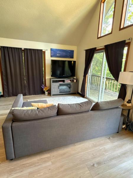 Digital Detox Cabin Near Boat Ramp - United States
