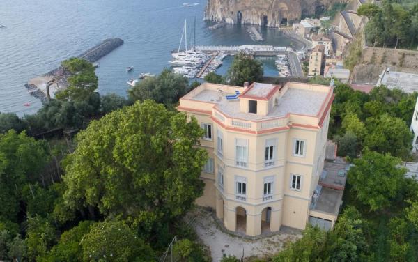 Villa Preziosa Al Pizzo 3 Km Da Sorrento - Sant'Agnello