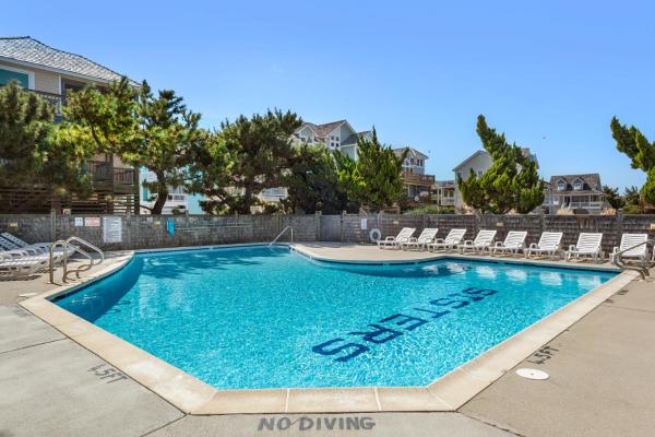 Shore Em Dreamin - Nags Head, NC