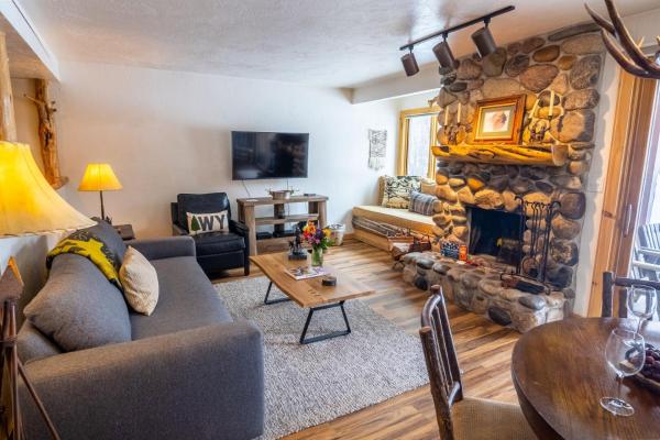 Rmr: Cedars 1412 Condo In The Aspenswilson Wy - Jackson, WY