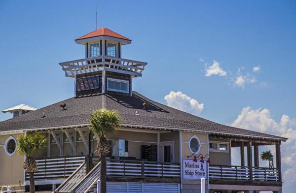 42 Davis Love Dr - Fripp Island, SC