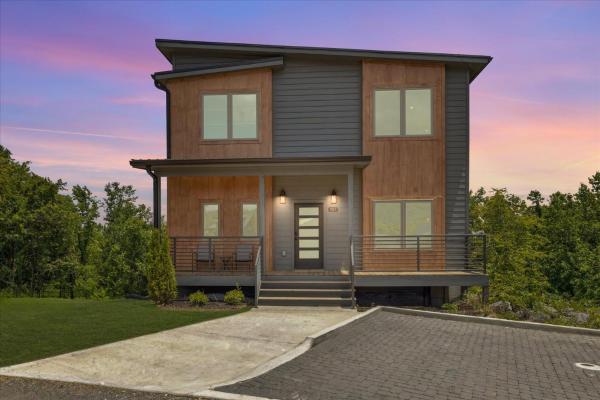 Peak Pursuit By Beyond Expectations W Indoor Pool - Pigeon Forge, TN