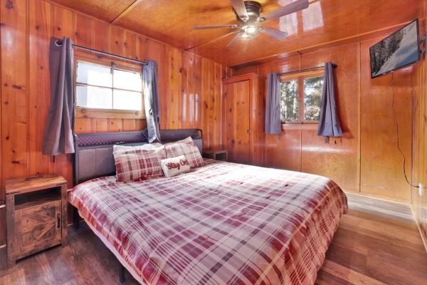 Shore Acres Lodge #451 - Big Bear Lake, CA