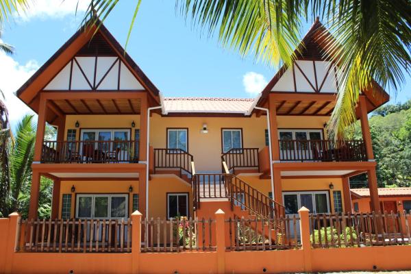 Green Blue Beach House - Seychelles
