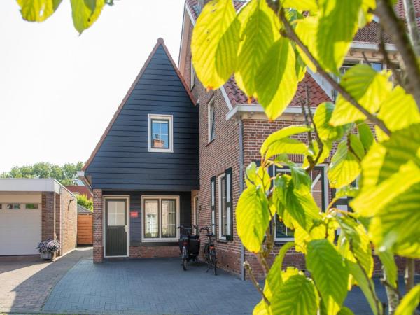 Holiday Home In Domburg Near The Beach - Zoutelande