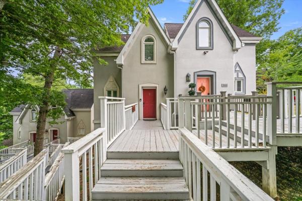 Forge Chalet- Cozy Stay With Bunks, Views And Hot Tub - Pigeon Forge, TN