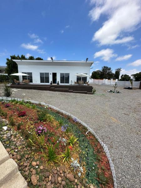 Casa Con Piscina En Valle Alegre - Región de Valparaíso, Chile