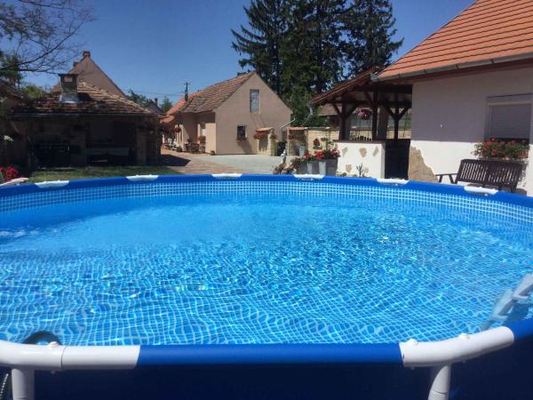 Holiday Home Balatonbereny 9 - Vonyarcvashegy