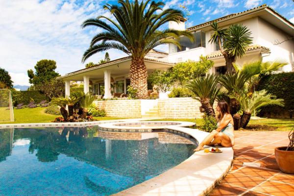Ultra Luxury Villa - Spa, Gym, Cine And Private Pool - Marbella