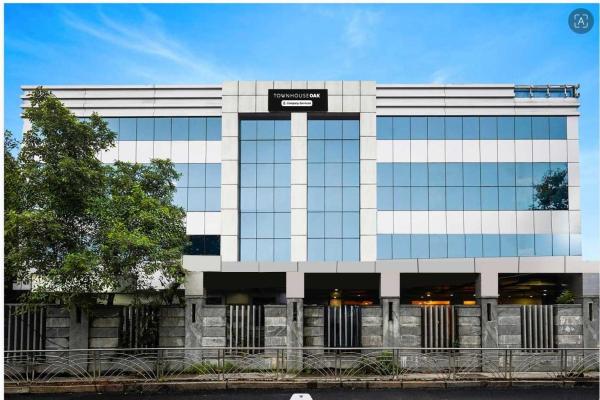 Townhouse Oak Rynjah Market Formerly Classic Comfort Hotel - Shillong