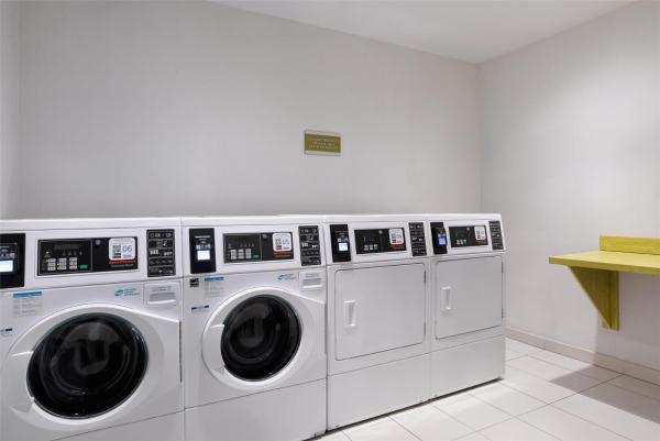 Home2 Suites By Hilton Philadelphia Convention Center - Bala Cynwyd, PA