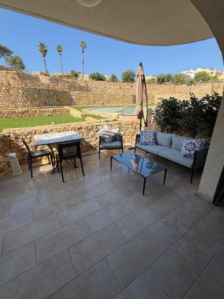 Luxury 3 Bed Apartment With Large Outdoor Pools And Gardens - Málta