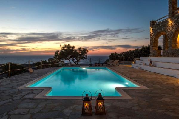 Platinum Paros Villa Ocyrhoe Iii Villa 4 Bedrooms Private Pool - Парос