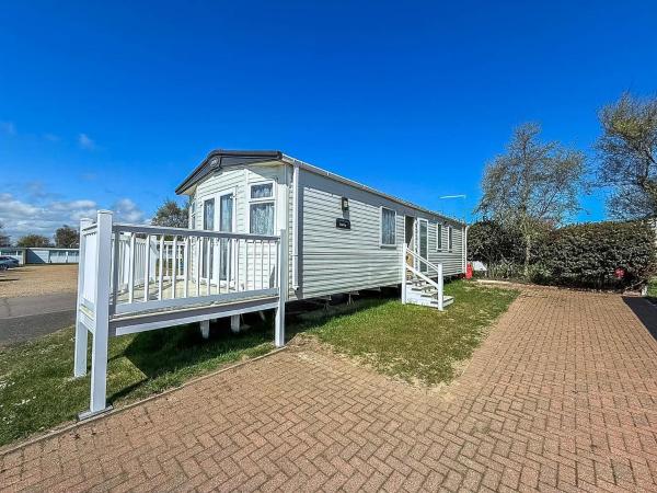 Homely 6 Berth Caravan At Belle Aire Holiday Park Ref 00044ba - Caister-on-Sea