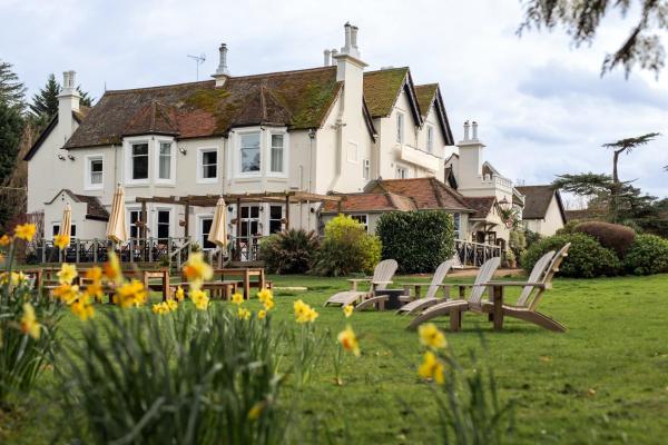 Worplesdon Place Hotel - Shere