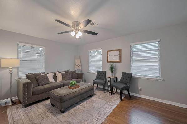 Modern 3br Home In Spring Branch - アメリカ ヒューストン