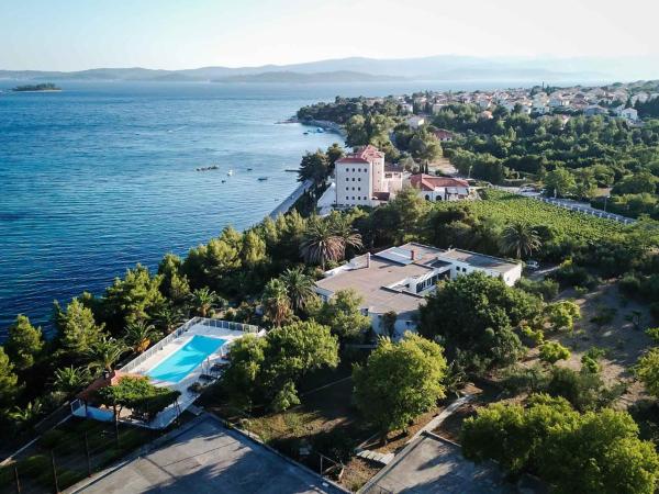 Unforgettable Orebic Retreat 8 Bedrooms Villa Peljesac Majestic Tranquil - Korčula
