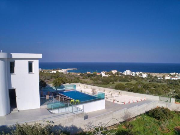 Villa Kono Sunshine - Luxury 4 Bedroom Cape Greco - Villa Close To Beach With Panoramic Views - Protaras