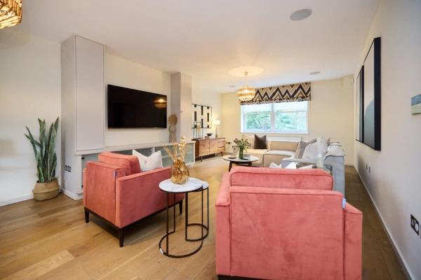 The South Hampstead Hideaway - Stylish 6bdr Home - London, UK