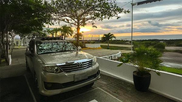 Casa Frente Al Mar - Internet - Smarttv - Netflix - Directtv - Ecuador
